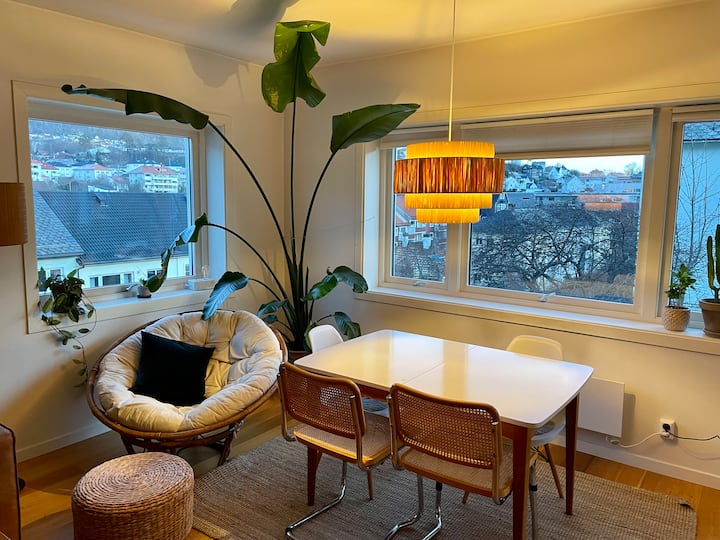 Two Bedrooms, Only 10 Min From City Center - Bergen
