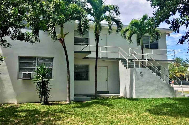 Cozy Nice Studio Next To Fort Lauderdale Airport - Dania Beach, FL