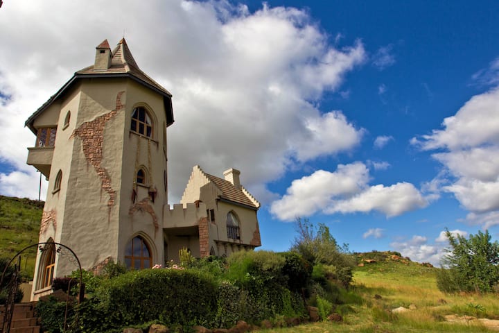 Castle In Clarens (Entire Castle) - Clarens