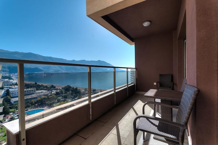 Harmonia Apart Hotel **** - Montenegro