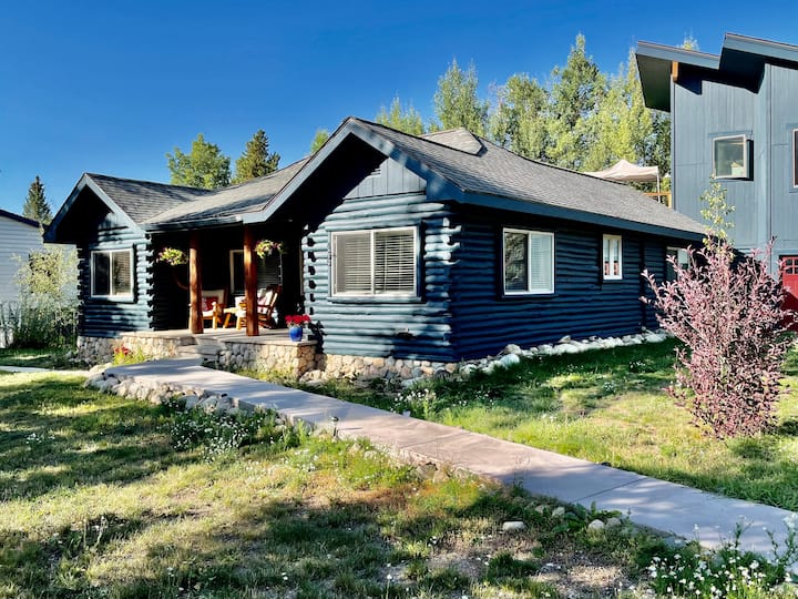 Pup Ok- Original Lake Dillon Cabin 2 Bed - Silverthorne, CO