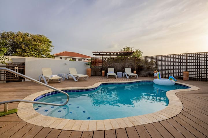 New Mediterranean Villa 5bed/5bath Across-marriott - Aruba
