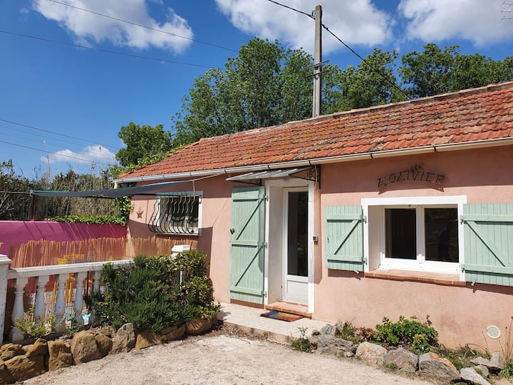 Maisonnette Indépendante Avec Terrasse - La Garde