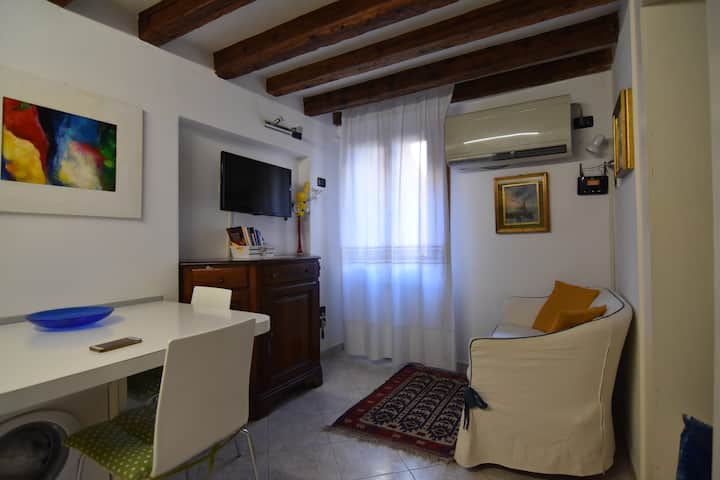 Ca'rialto Mercato Flat - Venedik