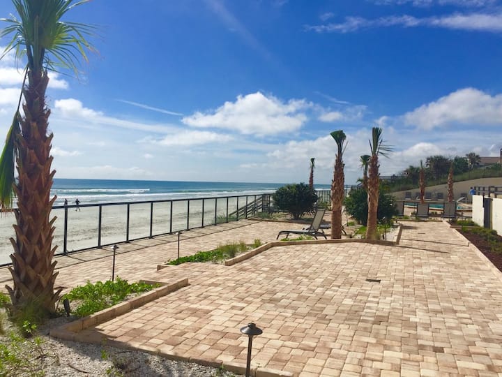 Oceanfront 2 Br Luxury Condo - 2br/2bath - Ponce Inlet, FL