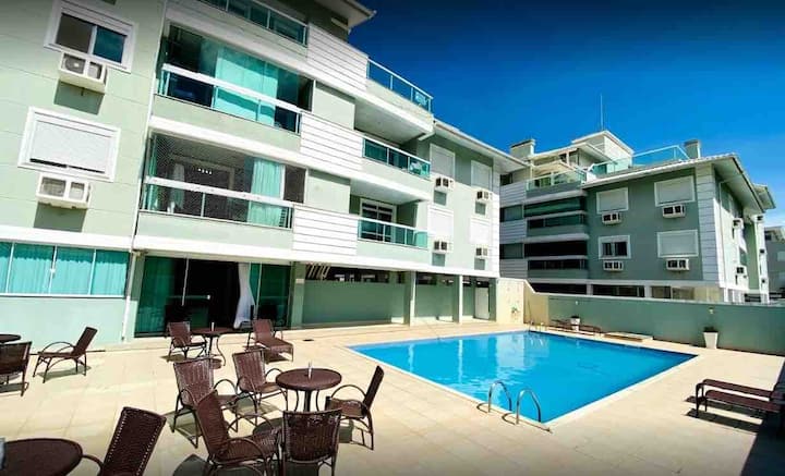 Apartamento Nos Ingleses, Poucos Metros Da Praia - Florianópolis