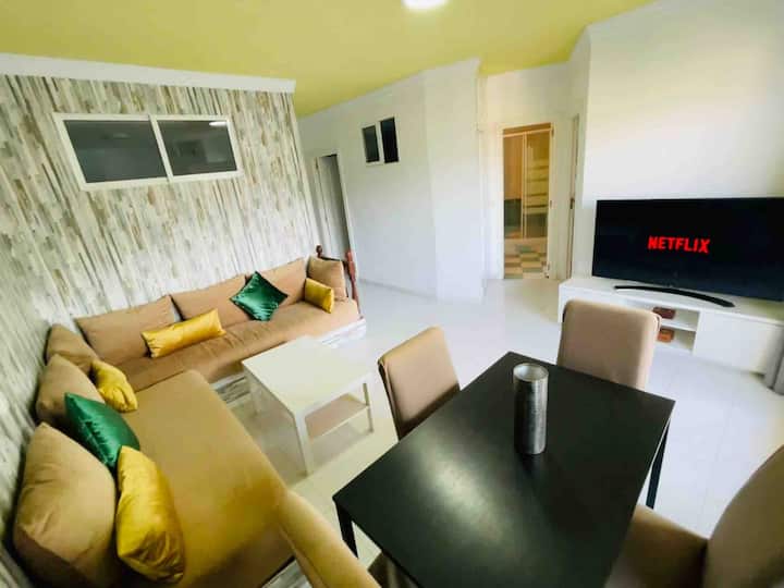Benalbeach:primera Línea Playa Y Diversión - Benalmádena