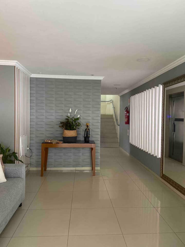 Apartamento 2/4 Na Ponta Verde - Maceió