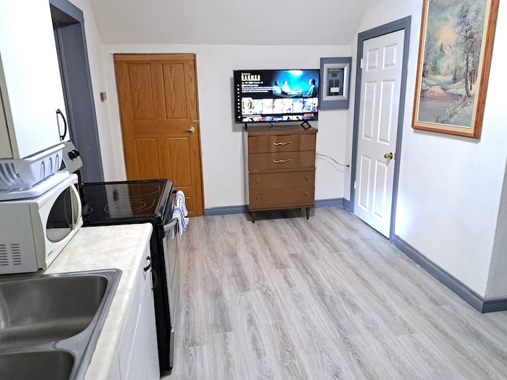 Cozy Corner4 - Chatham-Kent