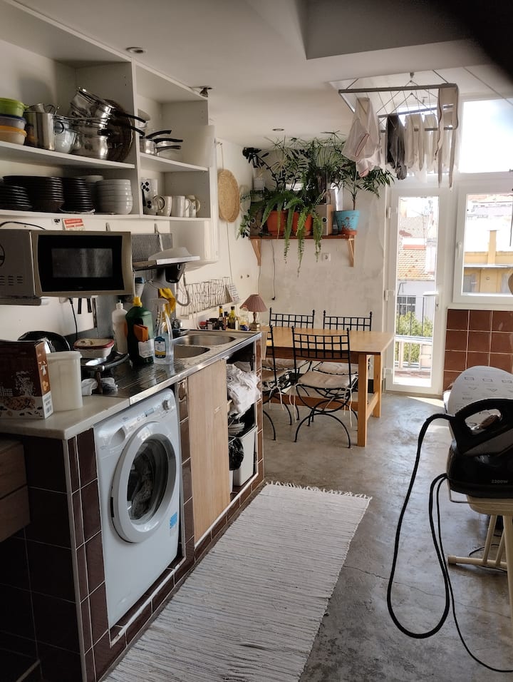 Double Room In Shared Apartment - Lisboa