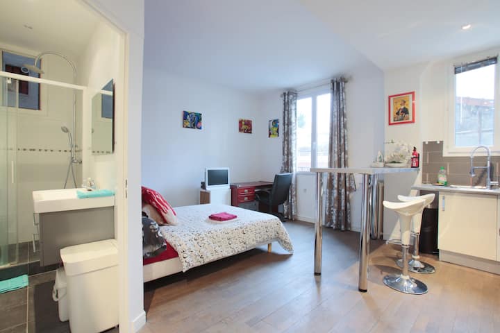 Joli Studio Proche Tour Eiffel - Hauts-de-Seine