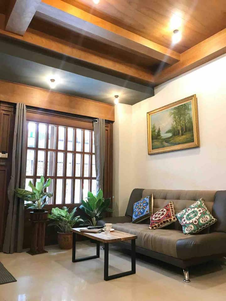 Urban Comfort, Prime Location In Central Bangkok - Bangkok