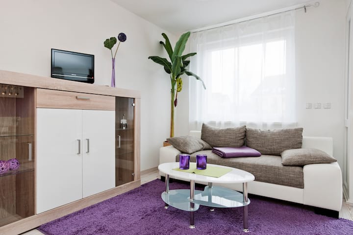 The Little Luxury In Berlin - Berlin