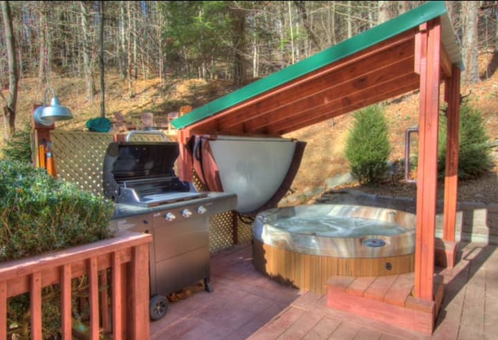 Pets /App St/hottub/firepit/creek Front/fishing - Blowing Rock, NC