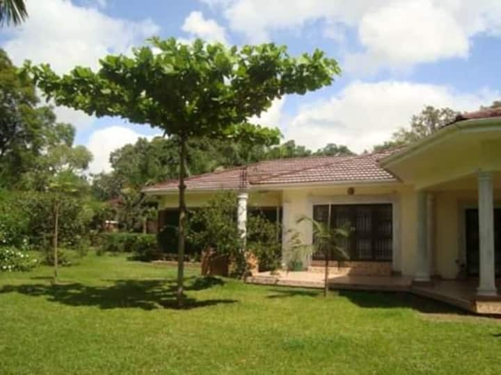 Top Mandala Guest House: Secure And Self-catering. - Blantyre
