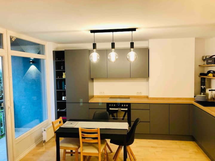 Charming Mountainview Appartement*very Central* - Innsbruck