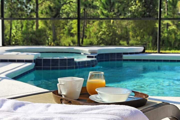 Watersong - Stylish Pool Home With A View - Davenport, FL