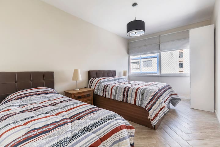 Apto 72 Ar Cond., Reformado Janelas Antirruído - São Paulo