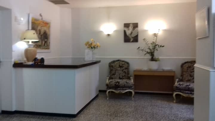 Hostal  Jaime  Jaume   (En  Palma Ciudad ) H/174 - Palma