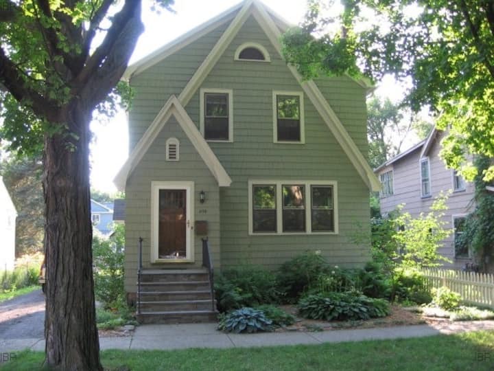 Downtown Ithaca Home! Walk To Restaurants & Gorges - Ithaca, NY