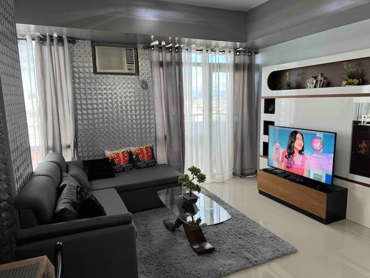 Cubao Qc Cozy 2br Condo Manhattan Hts Araneta City - Quezon City