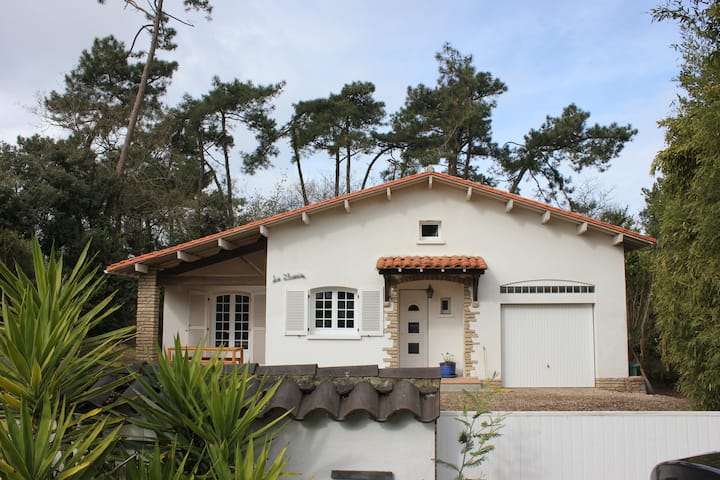 Agréable Maison De Vacances à Ronce Les Bains - Saint-Trojan-les-Bains