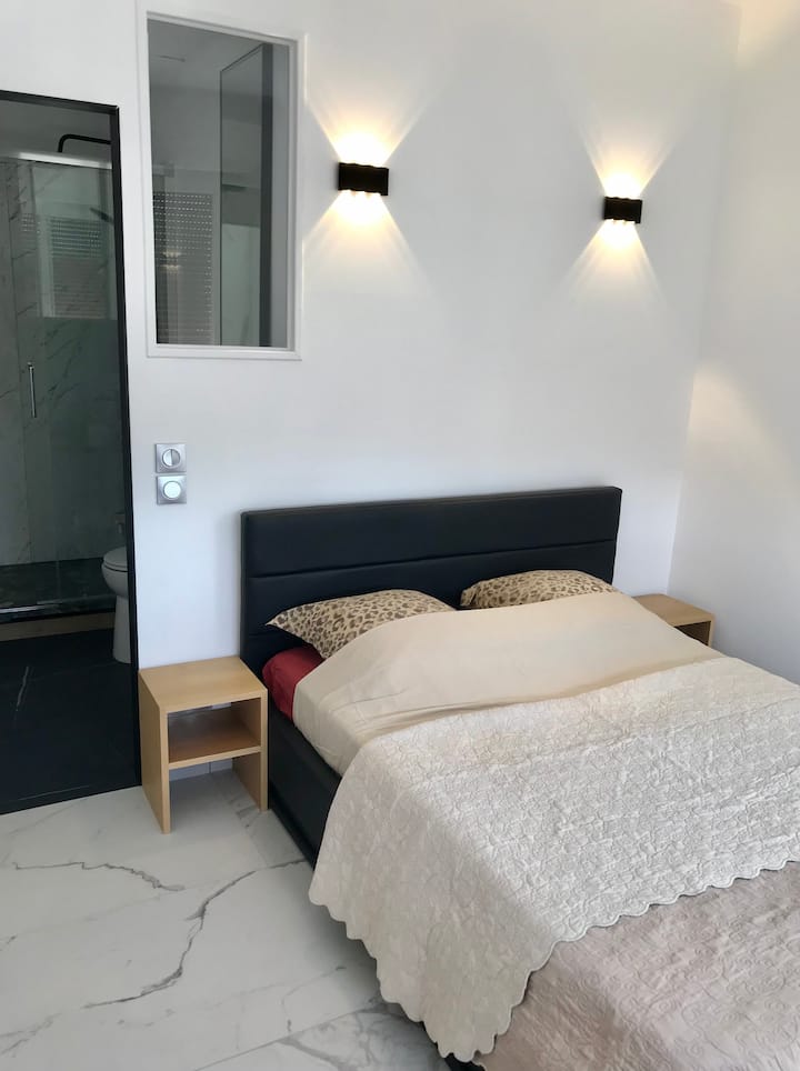 Chambre Privée Annecy Triangle D'or Face Au Lac - Annecy