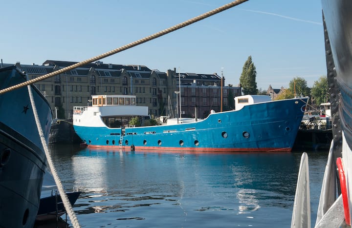 Private Studio On Lovely Houseboat, Great Location - Amsterdam