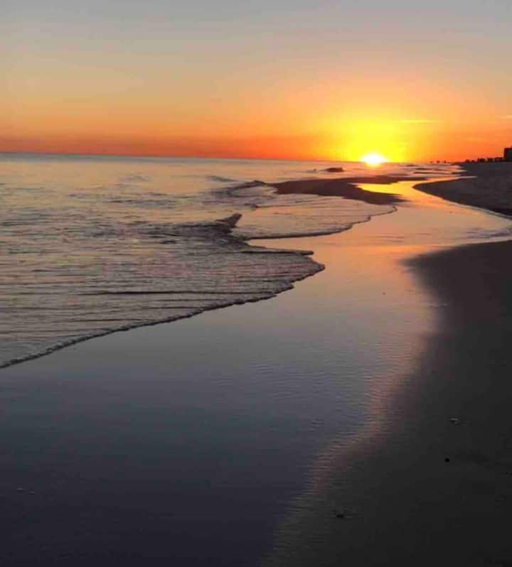 Sound-side Water View
2 Bd/2 Bth
Family Friendly. - Navarre, FL