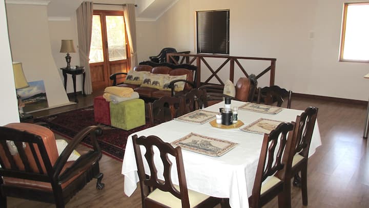 Leeuberg Lodge - Bonnievale