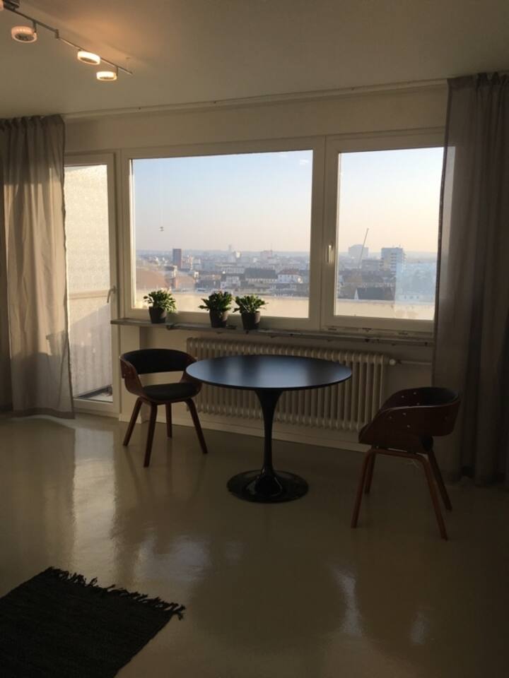 Blick üBer Offenbach - Frankfurt