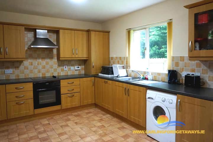 Townhouse 7 Beautiful Holiday Home - Carlingford