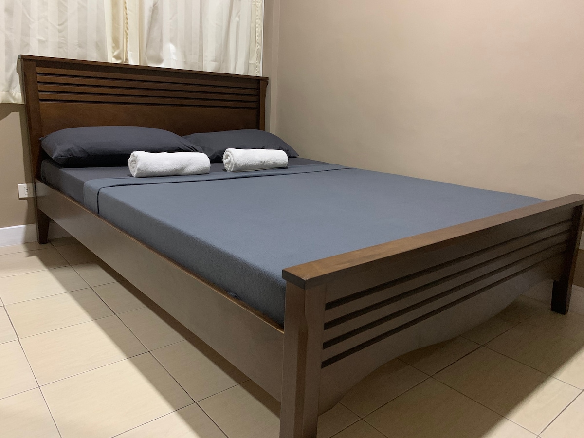 Private Room 303 - One Terence Residences - Bed and breakfasts for Rent ...