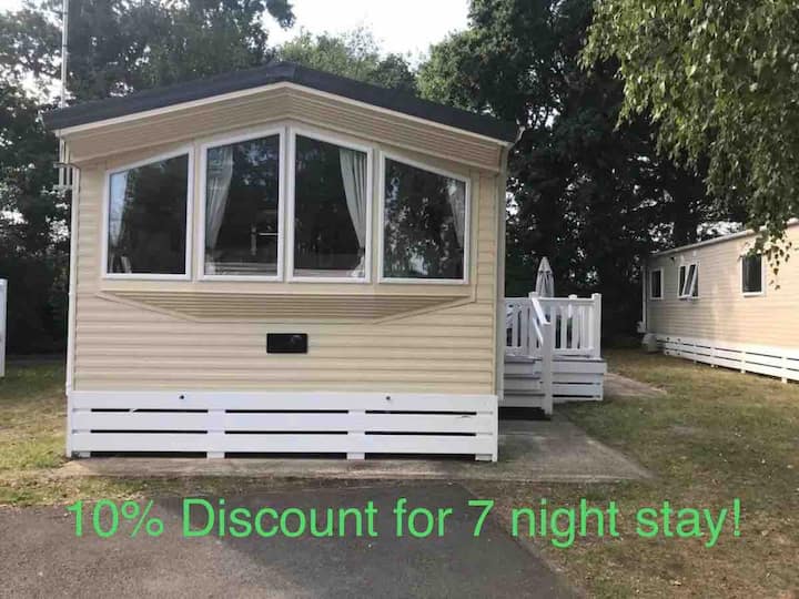 Holiday Home In St Leonard's, Dorset. - Hampshire