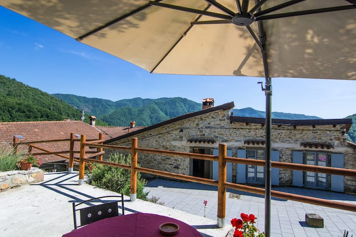 Agriturismo Casa Turchetti In Lunigiana Tuscany - Cerreto Laghi