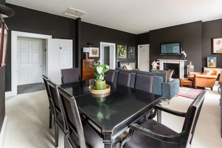 Great Penthouse Views With Secure Parking Nr Docks - Gloucester