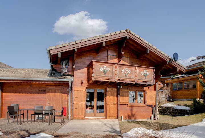 Chalet Shabine, Les Gets, Jardin, Ski In Ski Out - Les Gets