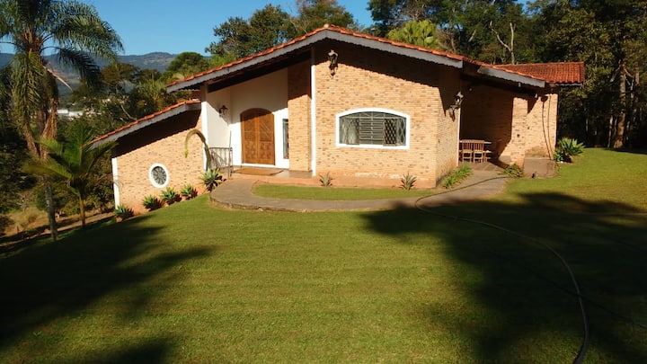Sitio Com Wi-fi /Piscina Atibaia óTima Localização - Atibaia