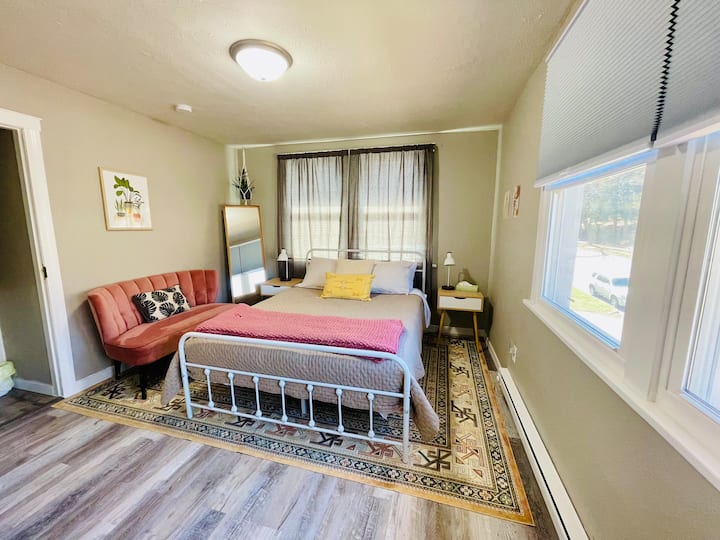 Stay On Spring | A Vibrant Boho Stay Downtown | #5 - Sioux Falls, SD