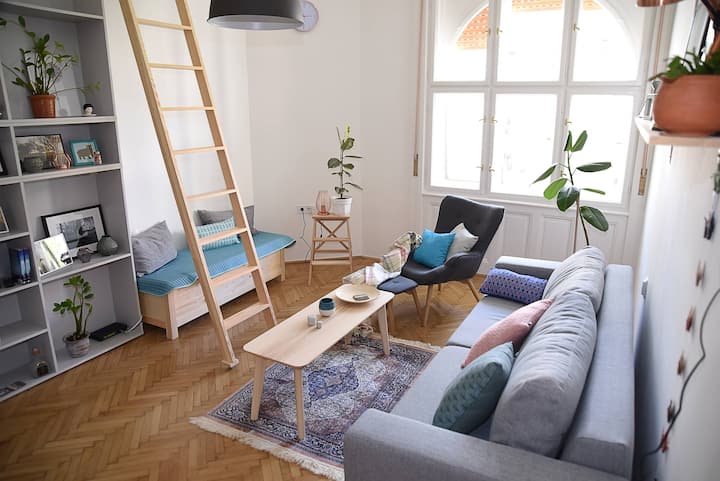 Stylish Budapest Apartment Close To City Centre - Budapest