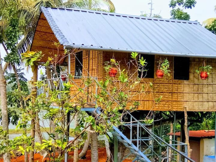 Treehouse - Vaikom