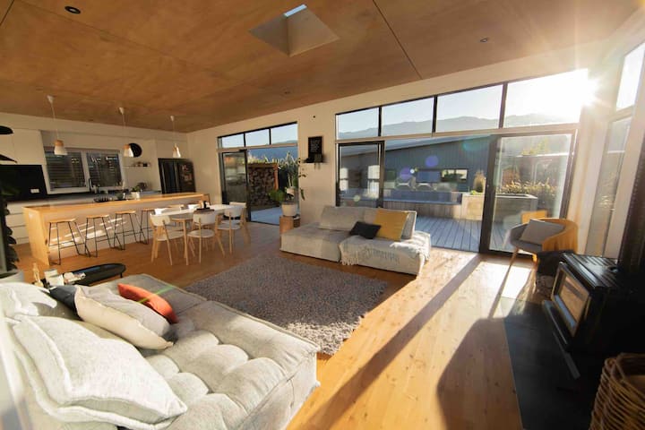 Family Home - Mountain Views + Close To Lake - Wanaka
