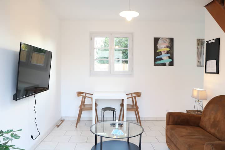 Le Sullylois. Maisonnette Cosy En Hypercentre - Sully-sur-Loire