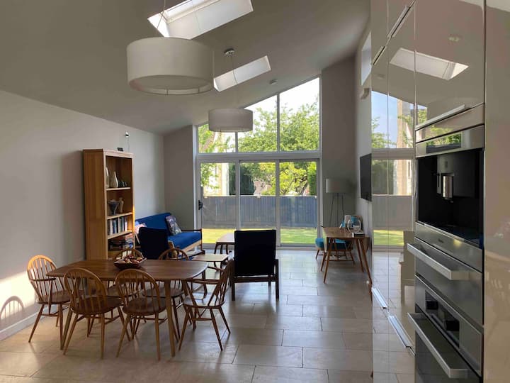 Modern Bungalow In Dursley - Cotswolds