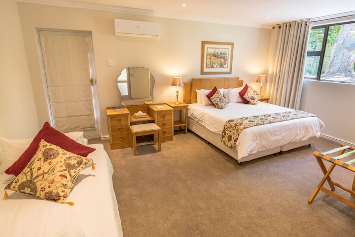 Montagu Hotel Apartment Sleeps 3 - Montagu