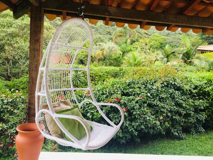 Recanto Das Flores -Casa De Campo - Capitólio