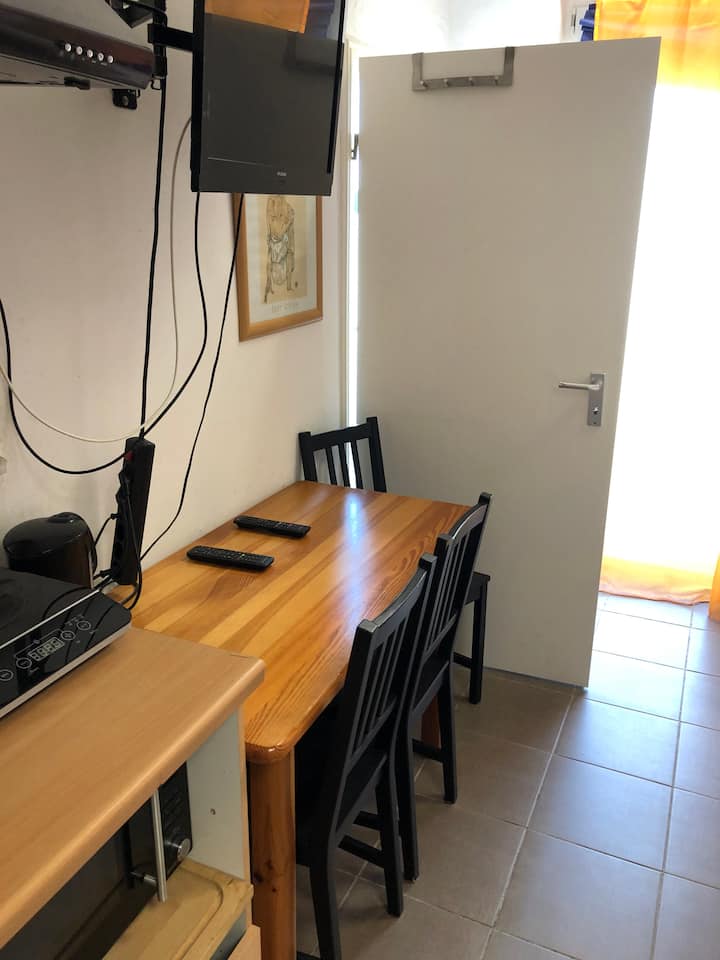 12  2 Bis 3 Bett >Kochnische Und Bad - Diez