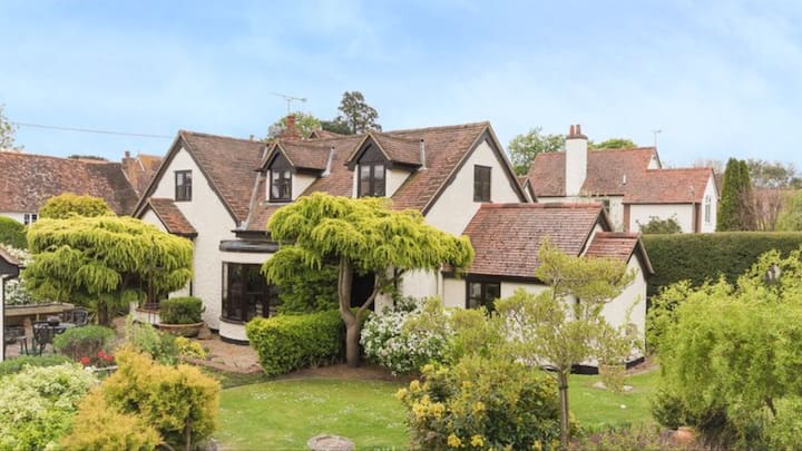 Large Family-friendly Oxfordshire Home - Didcot