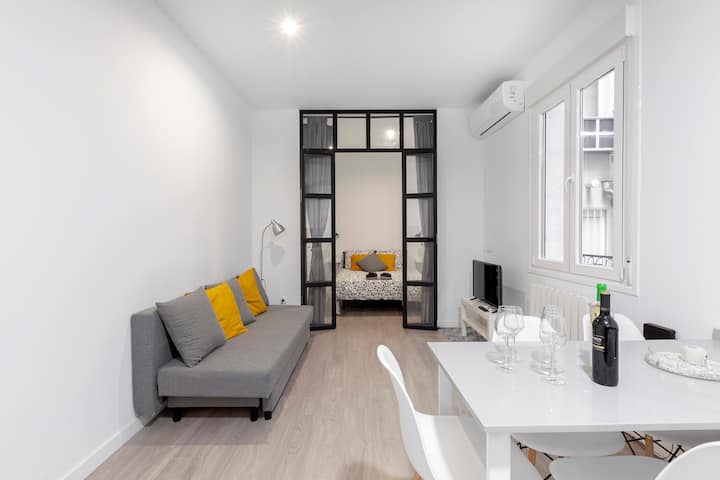 Heart Of Madrid, Modern Apartment, Chueca 4 Ppl - Chueca