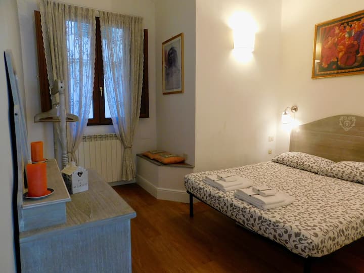 Relaxing Place In Oltrarno - Florenz